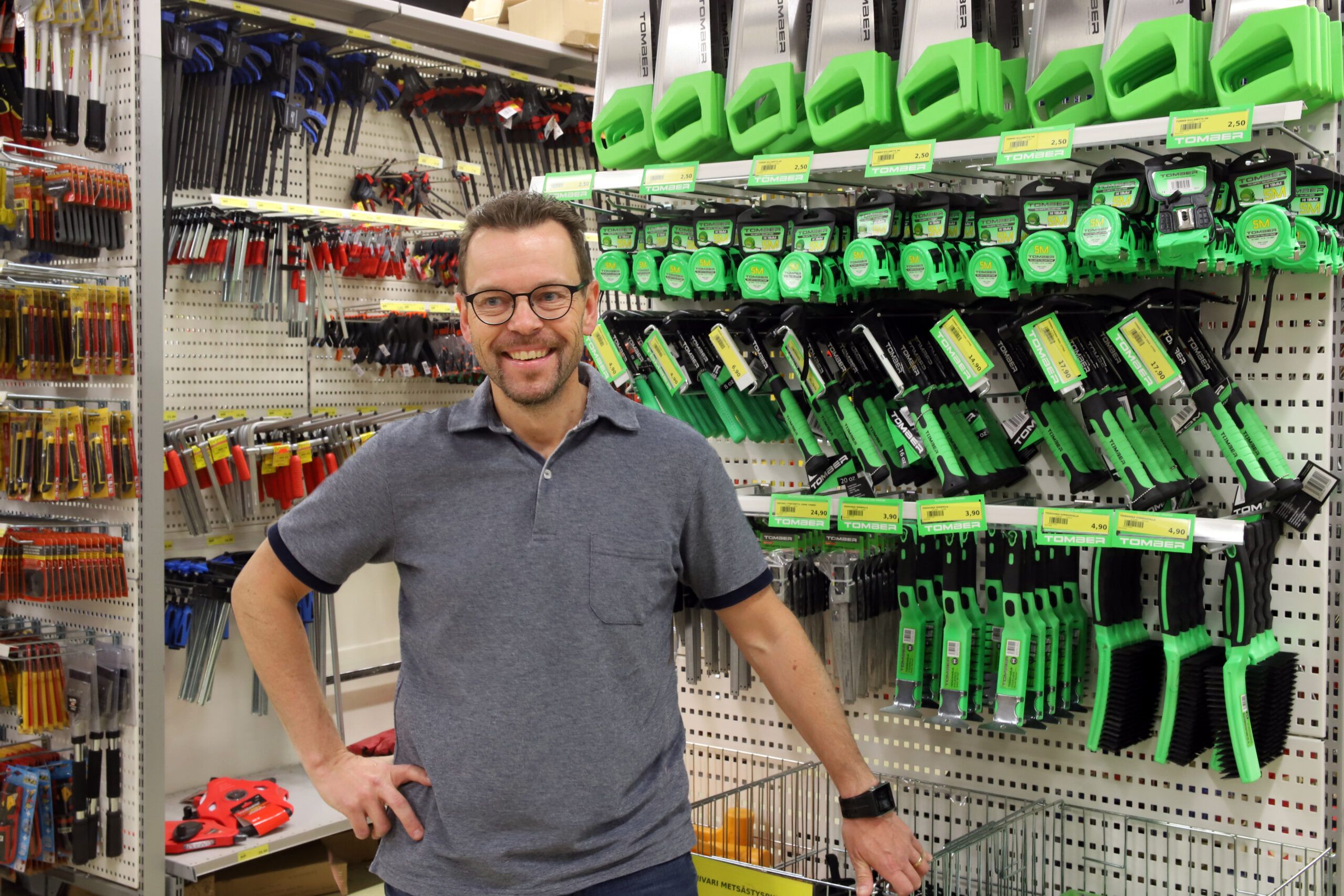 Puuilo öppnar varuhus i Seinäjoki - Söker som bäst aktivt en lokal även ...